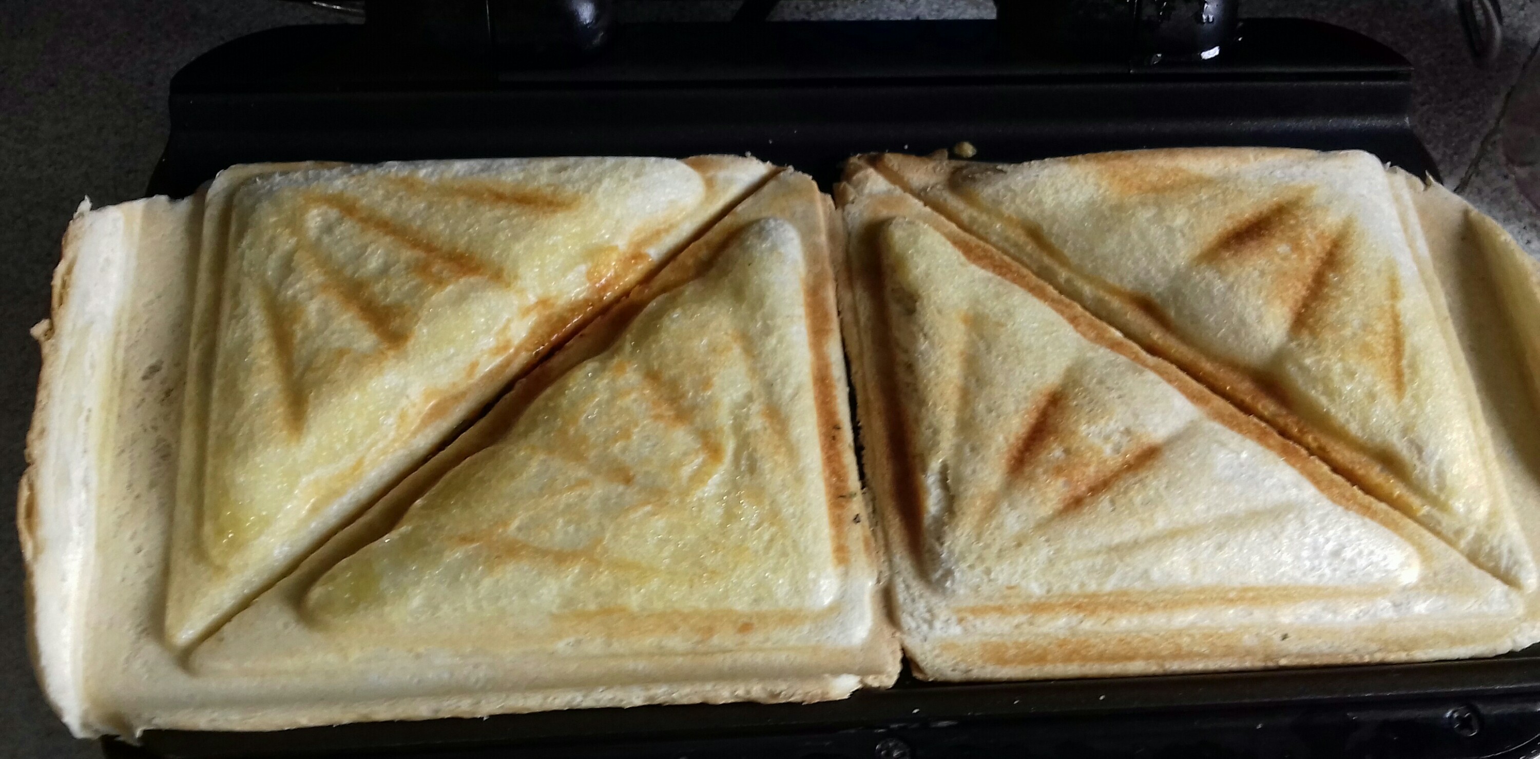 Cheese toasty – Jamesbasic.kitchen
